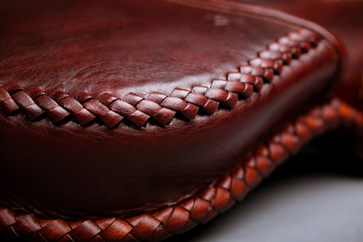 Leather lacing in practice – Varjuco